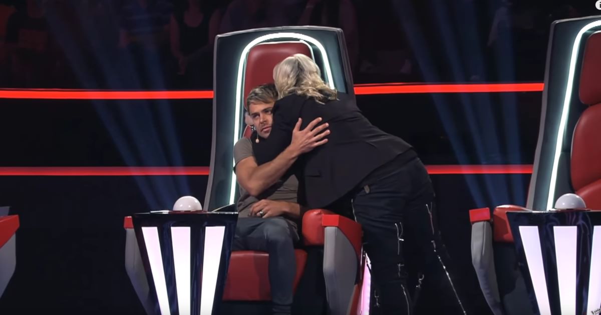Blind Singer Brings All Three Judges To Tears On ”The Voice.”