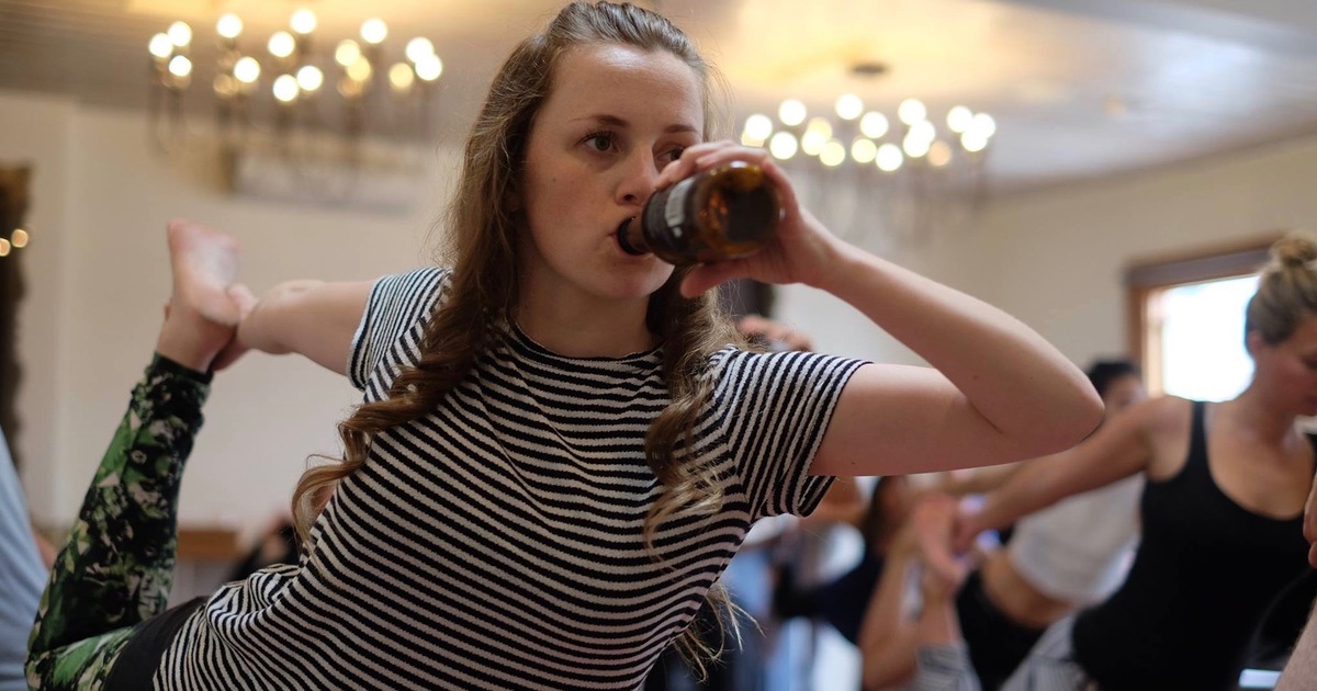 The best new trend in yoga brings beer drinking to the mat