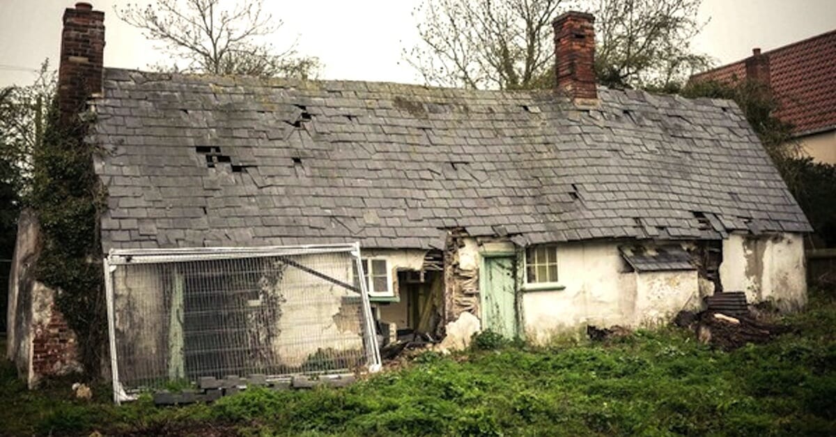 Explorer finds creepy cottage 9 years after woman left – films inside