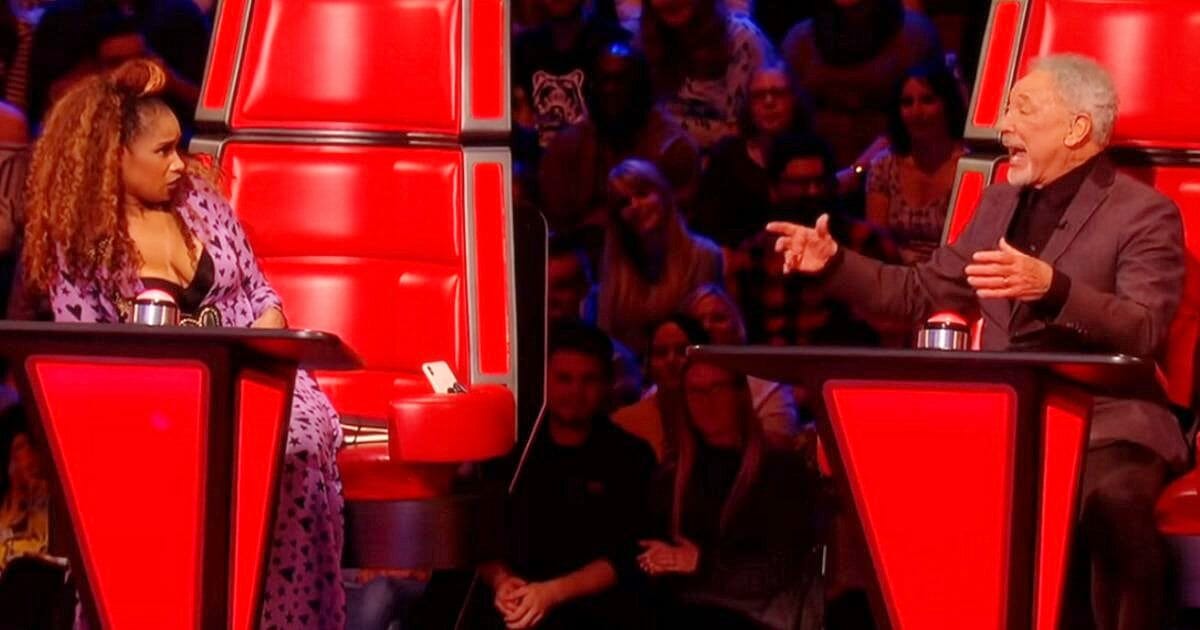 Tom Jones And Jennifer Hudson Face Off In Epic Battle On The Voice