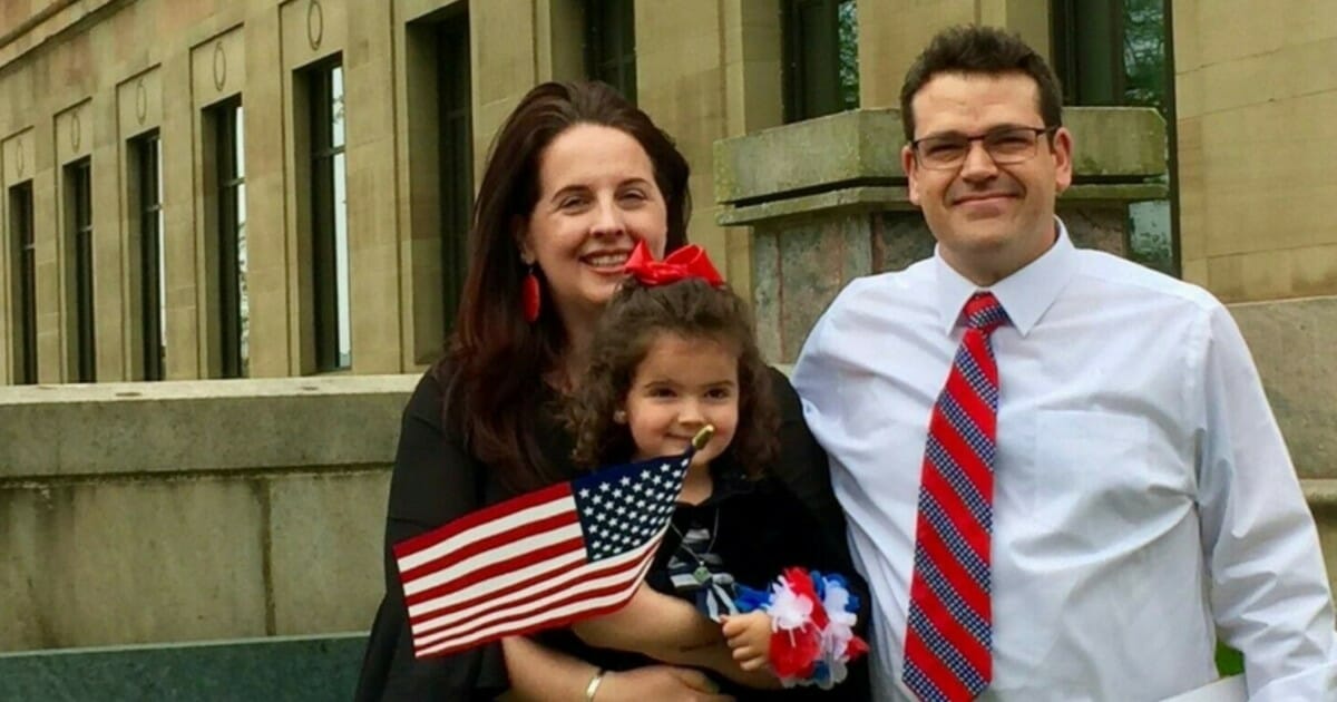 Former CIA officer sold patriotic tie to man about to become a US citizen