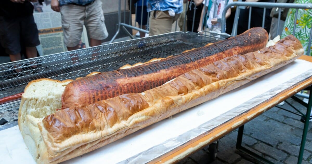 Feltman's of Coney Island attempts to set world record with 66-pound ...