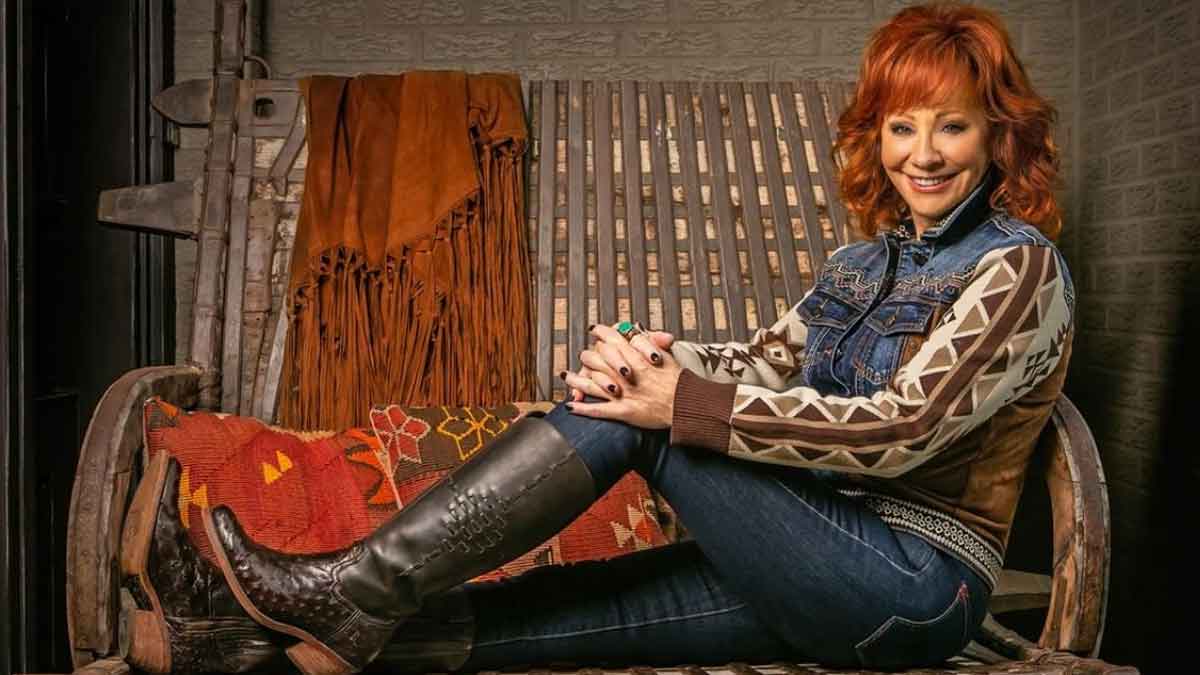 Reba McEntire has created a home that is '100 percent authentically ...