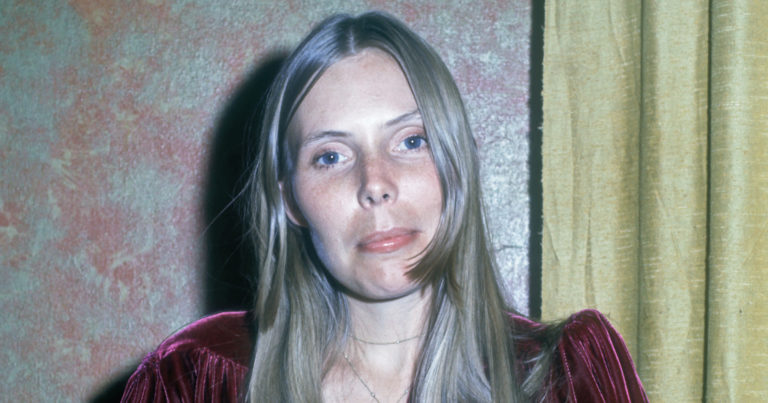 Joni Mitchell: Inside the legendary musician's mysterious disease