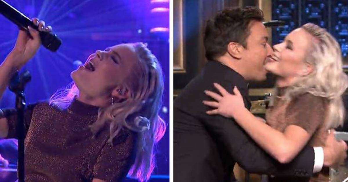 Här golvas miljoner amerikanska tv-tittare av Zara Larssons uppträdande. Här golvas miljoner amerikanska tv-tittare av Zara Larssons uppträdande.